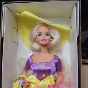 Mattel | Toys | Nib Vintage Barbie Spring Fashion Doll With Yellow Hat ...
